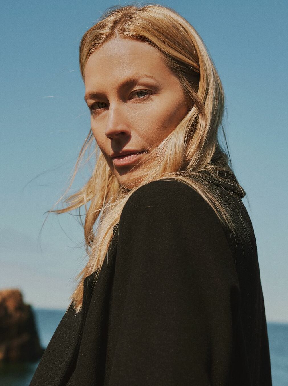 Anna E | Women - Mainboard | Lind Models